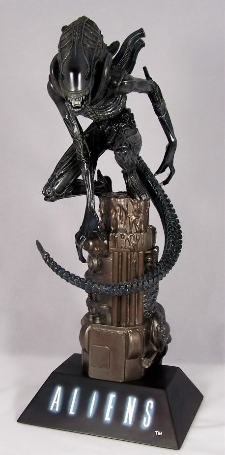 Is this Aliens Statue Rare?? - Statue Forum